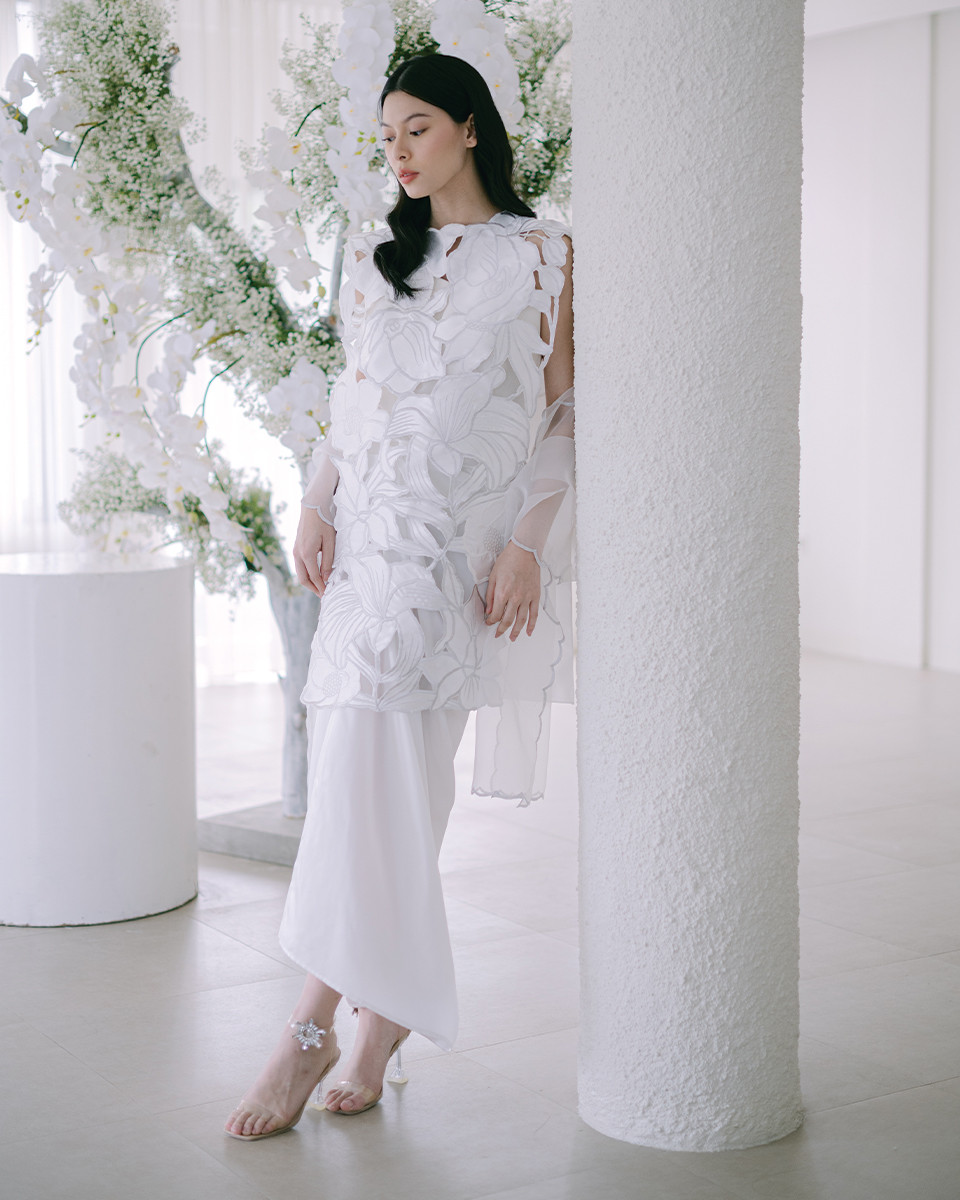 Nadia Set With Scarf